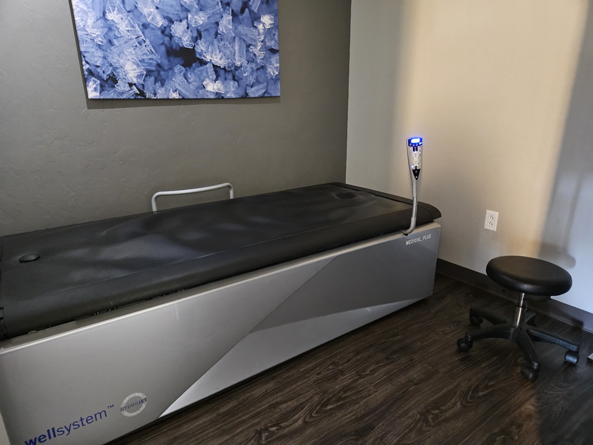 Medical Hydro Massage Bed - Tucson Cryo & Wellness